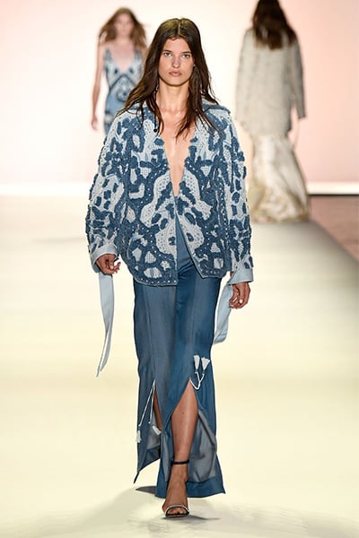 7 Runway-Approved Ways to Wear Denim Right Now - The Kit