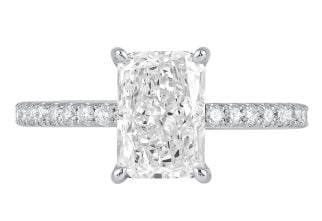 Everything To Know About a Lab Diamond Engagement Ring