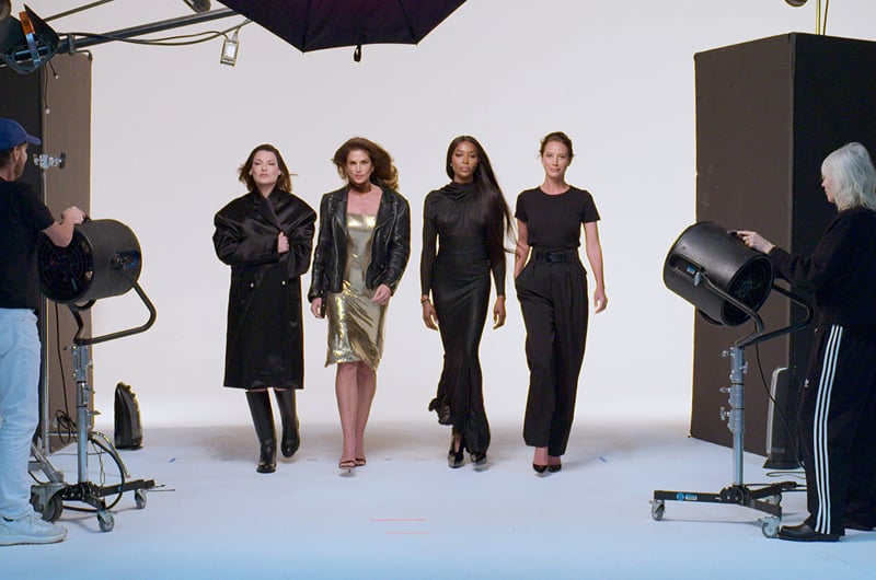 Linda, Naomi, Cindy, Christy Share on The Super Models Apple TV